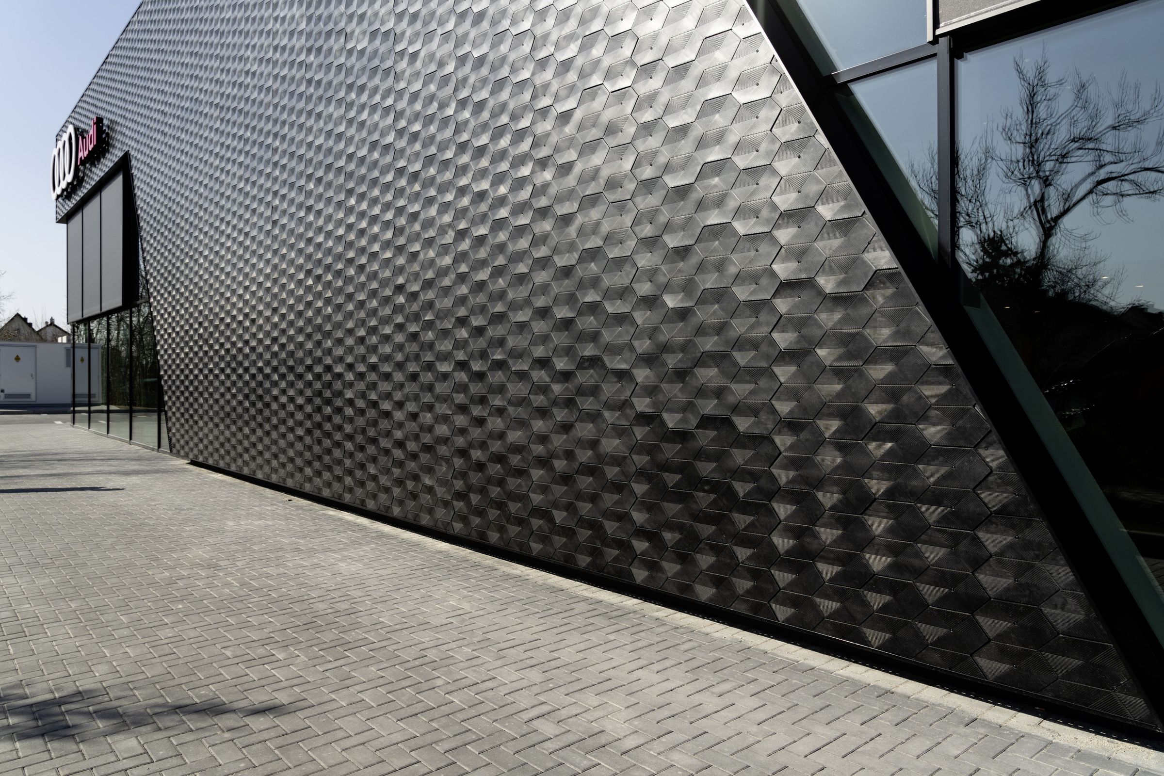 Audi revealed the new flagship store in Munich