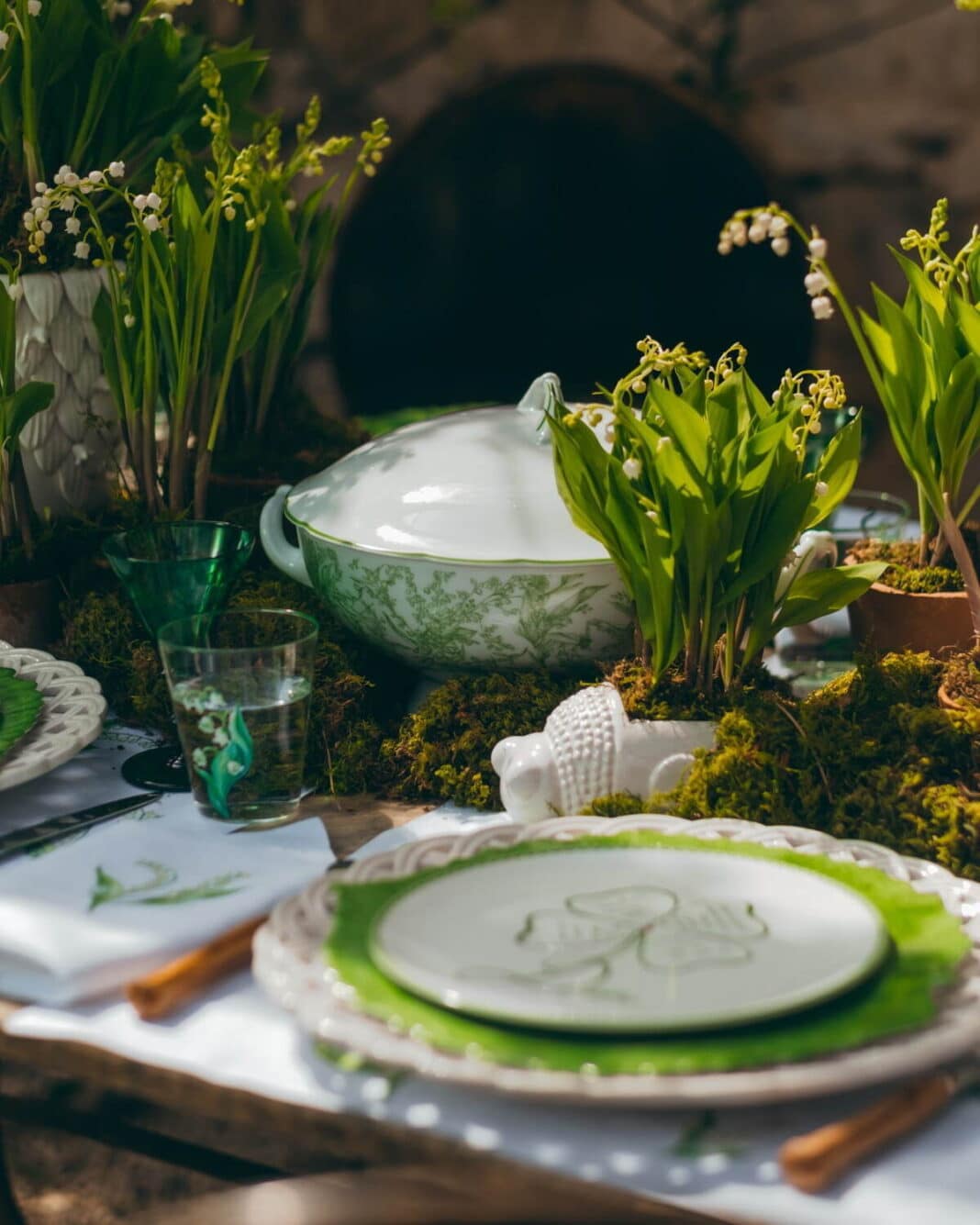 New tableware collection Lily of the Valley from Dior
