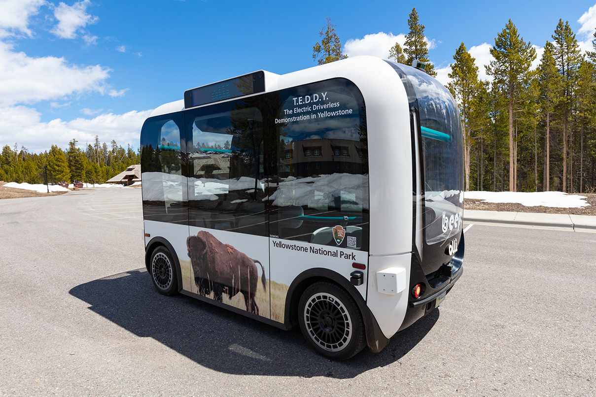 Video: Autonomous shuttle program at Yellowstone National Park
