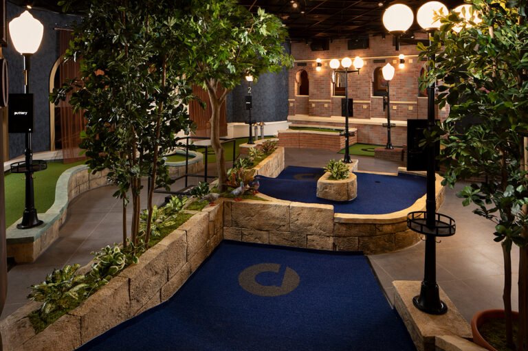 New immersive golf experience to open in Texas this weekend