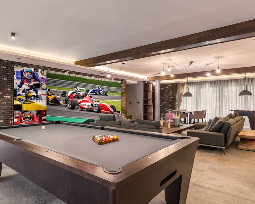 LG Electronics announced its first-ever Direct View LED (DVLED) display ...