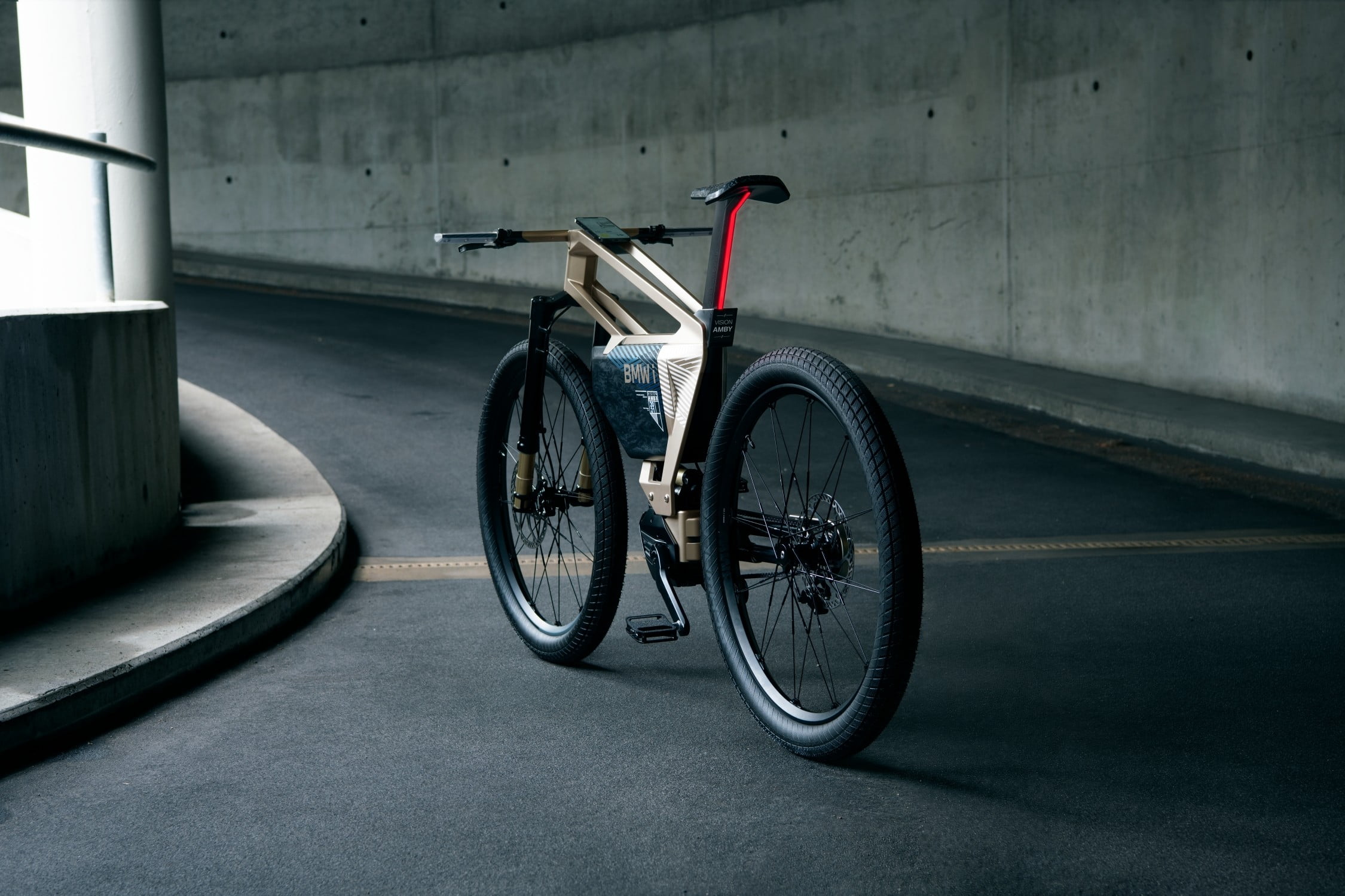 Video: BMW i Vision AMBY, the first high-speed pedelec for urbanists