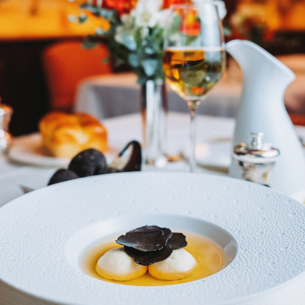 Le Cirque reopens at Bellagio Las Vegas on October 28, take a look at ...