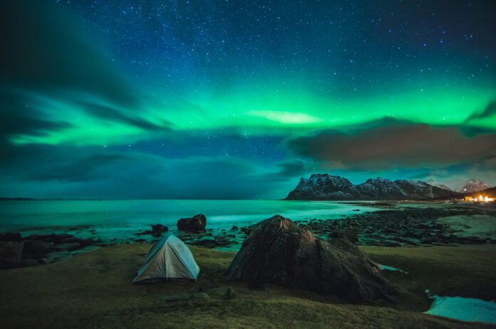Travel Guide: Where to see the Northern Lights in Norway | SNAP TASTE
