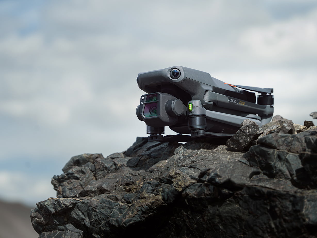 DJI’s Mavic 3 might just be the greatest prosumer drone ever made