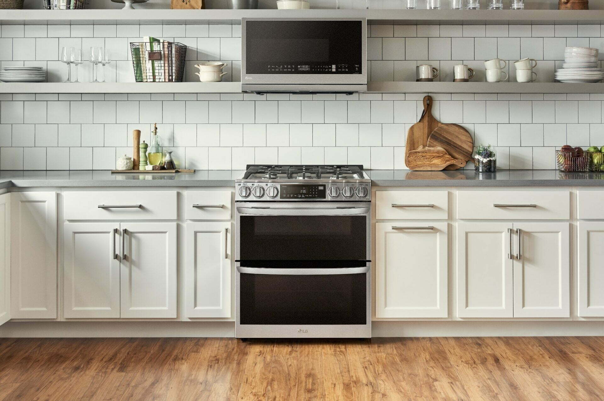 LG’s new Oven Gas Range features LG ThinQ Recipe with over 18,000 ...
