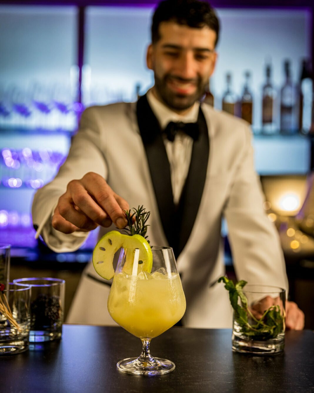 New Pop-Up Cocktail Lounge at Four Seasons Hotel Los Angeles at Beverly ...