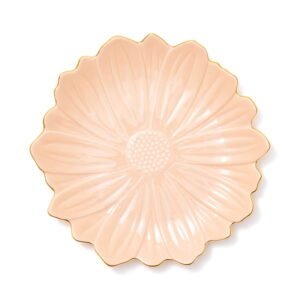 Francfranc’s a new tableware collection for afternoon tea lovers