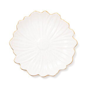 Francfranc’s a new tableware collection for afternoon tea lovers