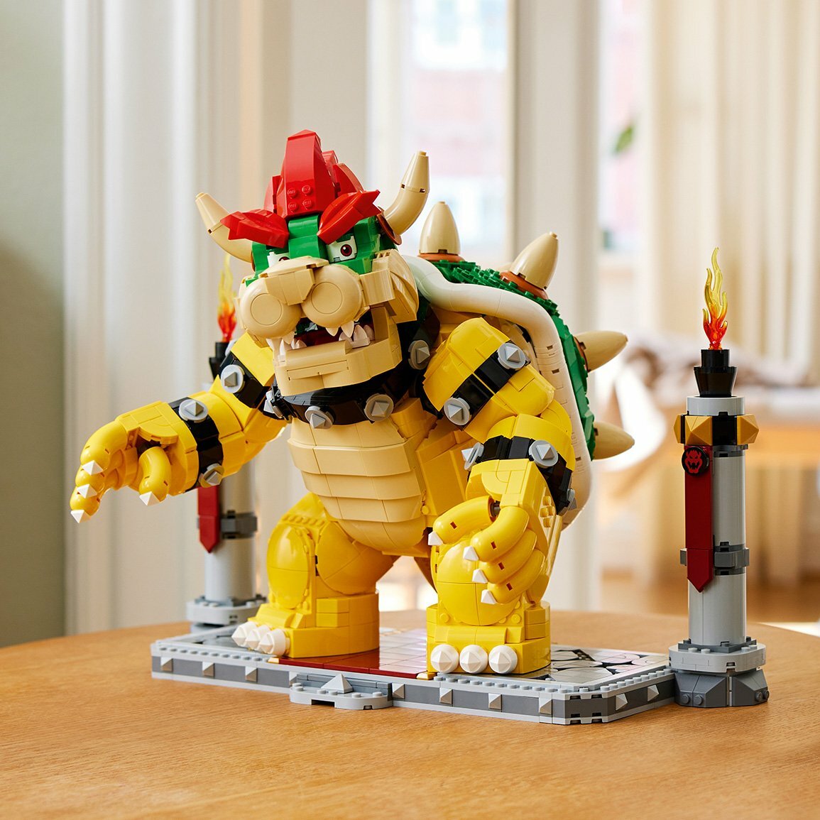 Say hello to the biggest LEGO Bowser from LEGO® Super Mario™Collection