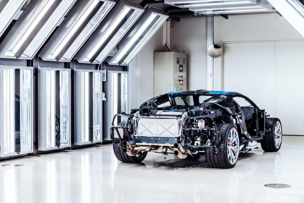 The Genesis of the W16 engine of Bugatti hyper sports car