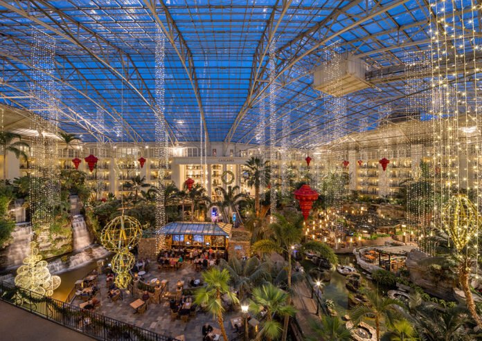 SNAP TASTE | ICE! returns to Gaylord Hotels for the 2022 season