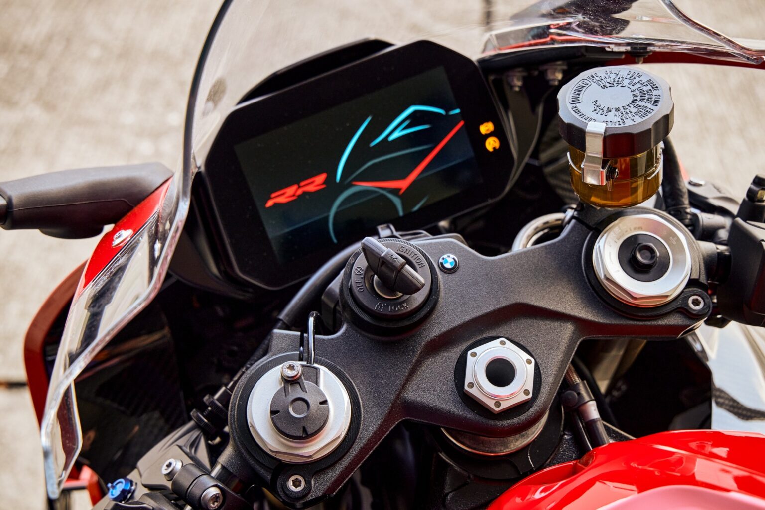 Here are the highlights of the new BMW S 1000 RR | SNAP TASTE