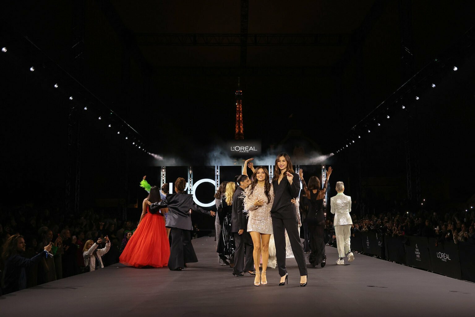 Backstage and Fashion Show of Le Défilé 2022 L’Oréal Paris | SNAP TASTE