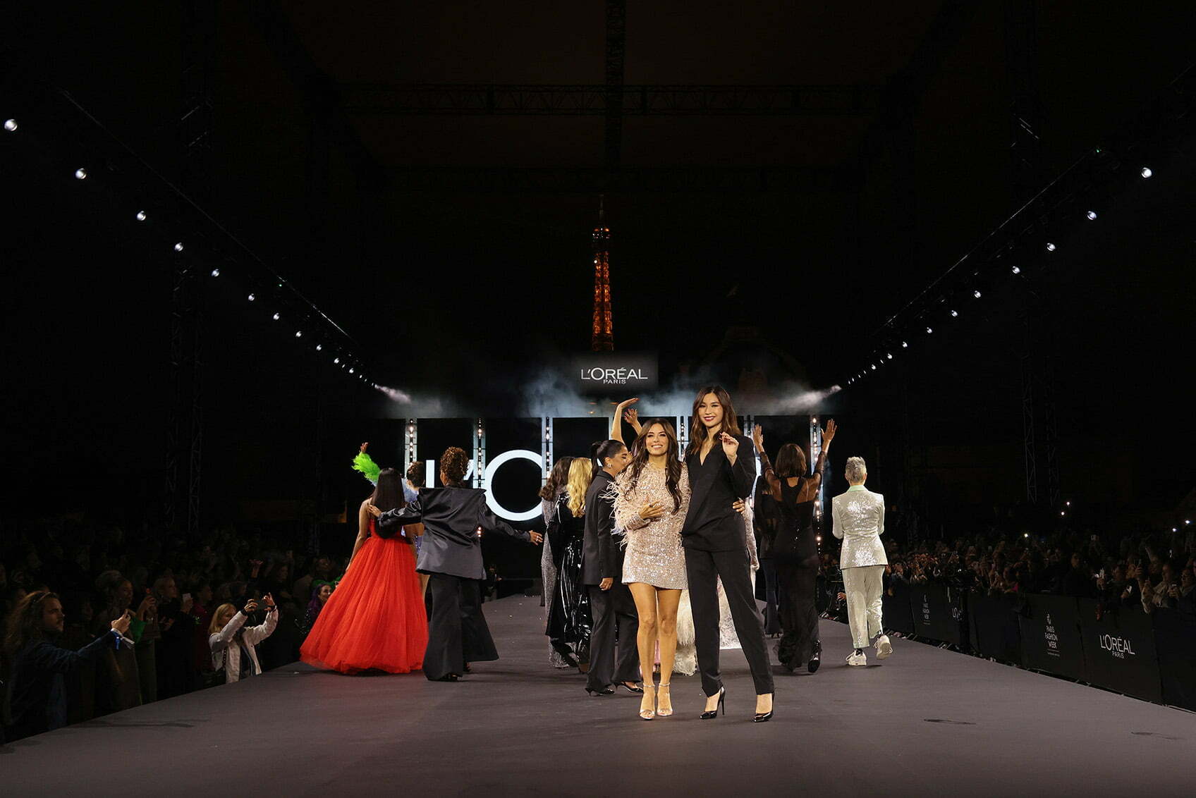 Backstage and Fashion Show of Le Défilé 2022 L’Oréal Paris | SNAP TASTE
