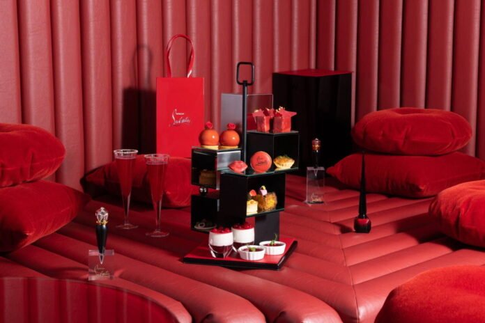 Introducing W Osaka x Christian Louboutin Beauty Afternoon Tea | SNAP TASTE