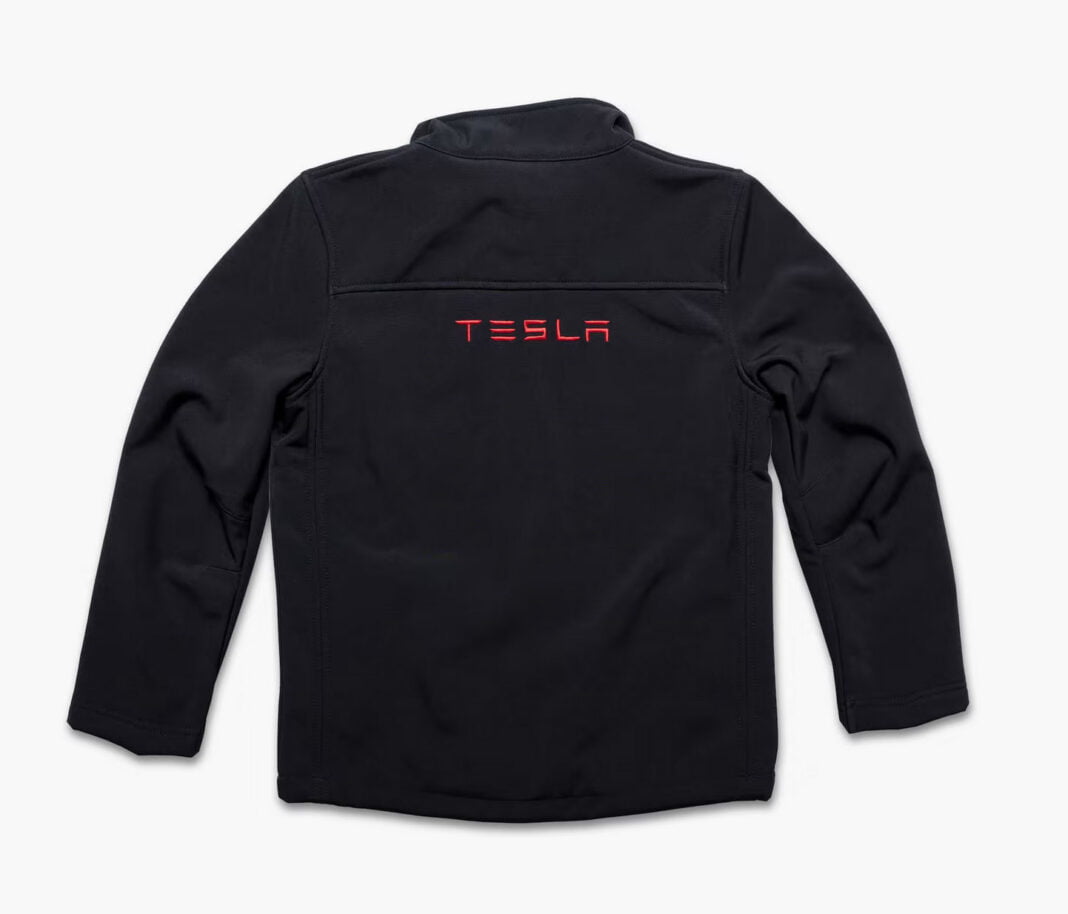 SNAP TASTE | 2022 Gift Guide for Tesla Fans