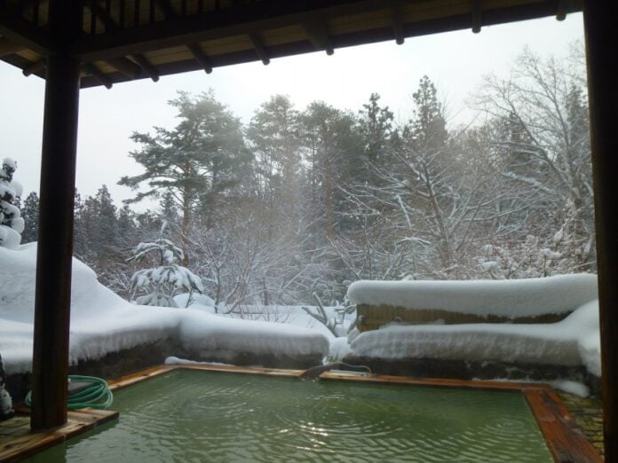 Here are the Top 10 Hot Spring Baths in Tohoku Region in Japan | SNAP TASTE