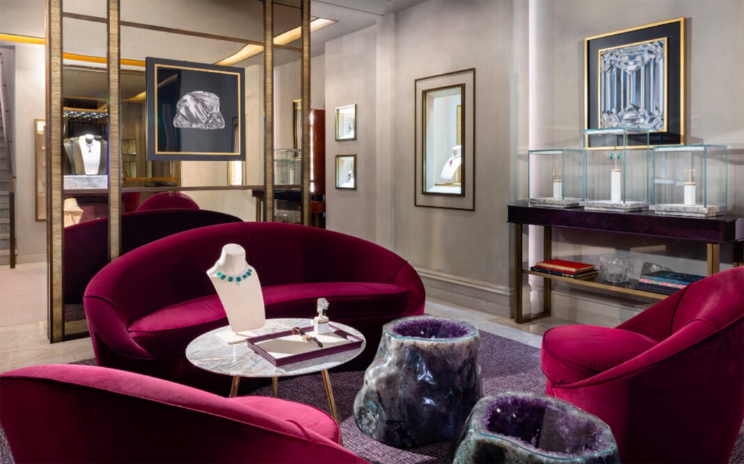 Chopard has opened a new flagship store on Fifth Avenue in New York ...