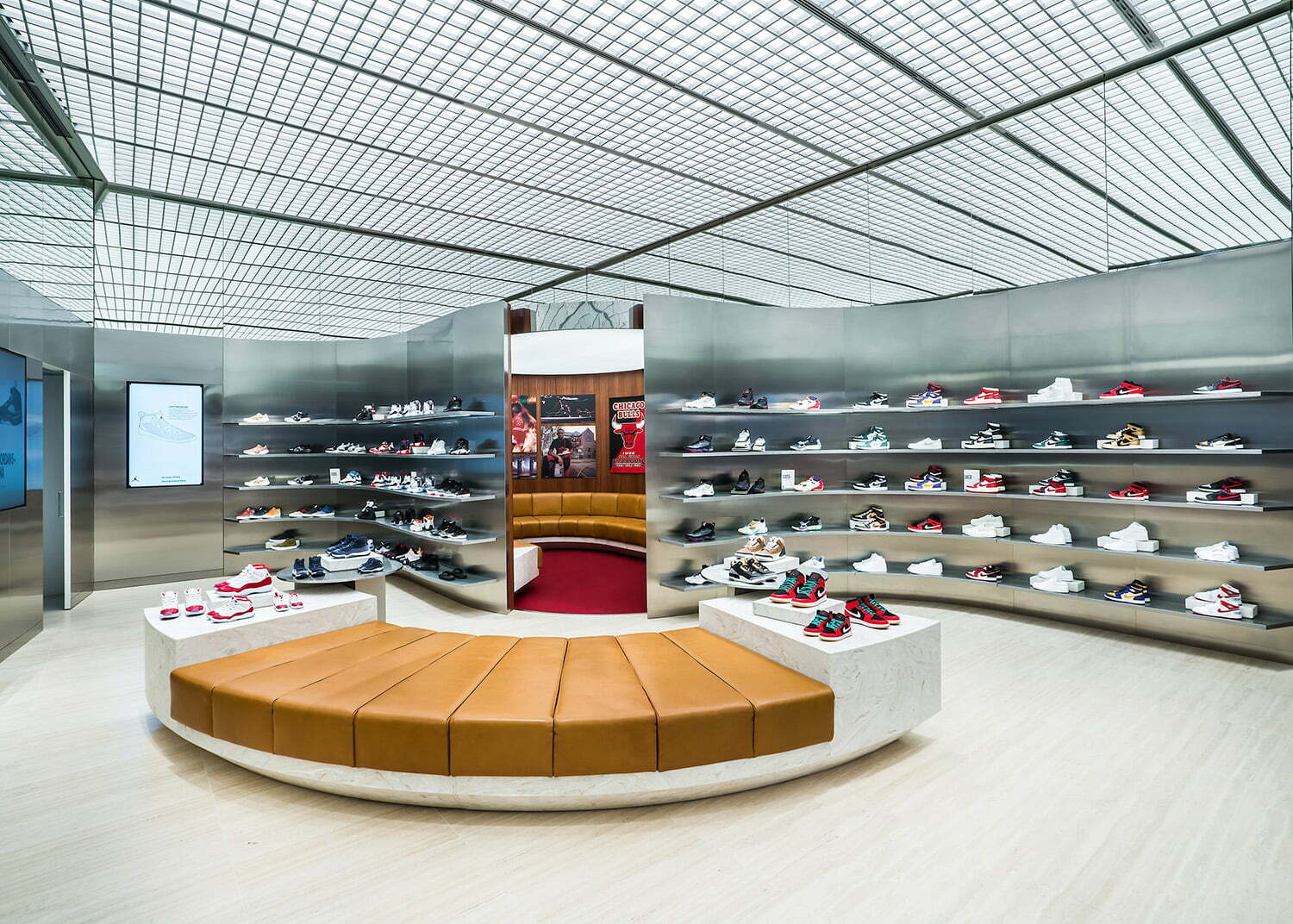 Jordan World of Flight Milan, a first-of-its-kind retail experience ...