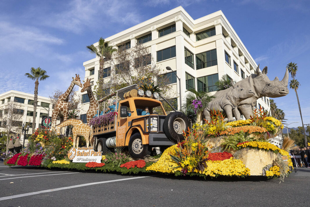 The Making of the San Diego Zoo Safari Park Float | SNAP TASTE