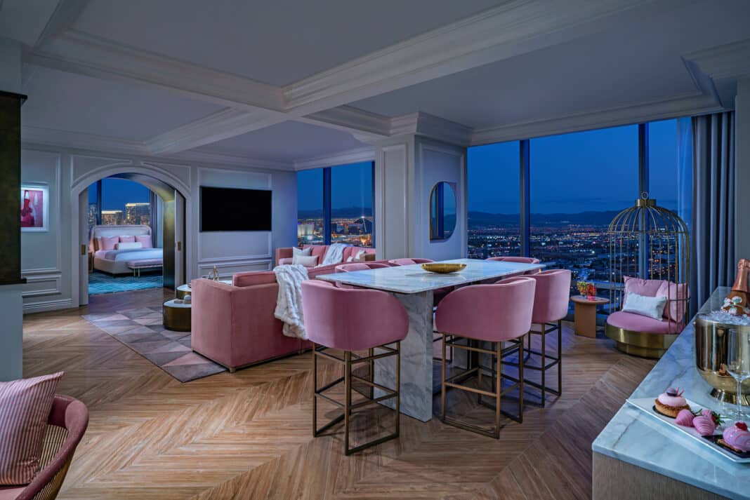 Take a Peek Inside the Extravagant Suites at Palms Casino Resort | SNAP ...
