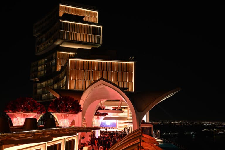 Launch party at Atlantis The Royal’s Cloud 22 Skypool with Kendall ...