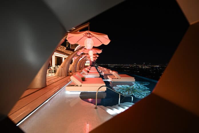 Launch party at Atlantis The Royal’s Cloud 22 Skypool with Kendall ...