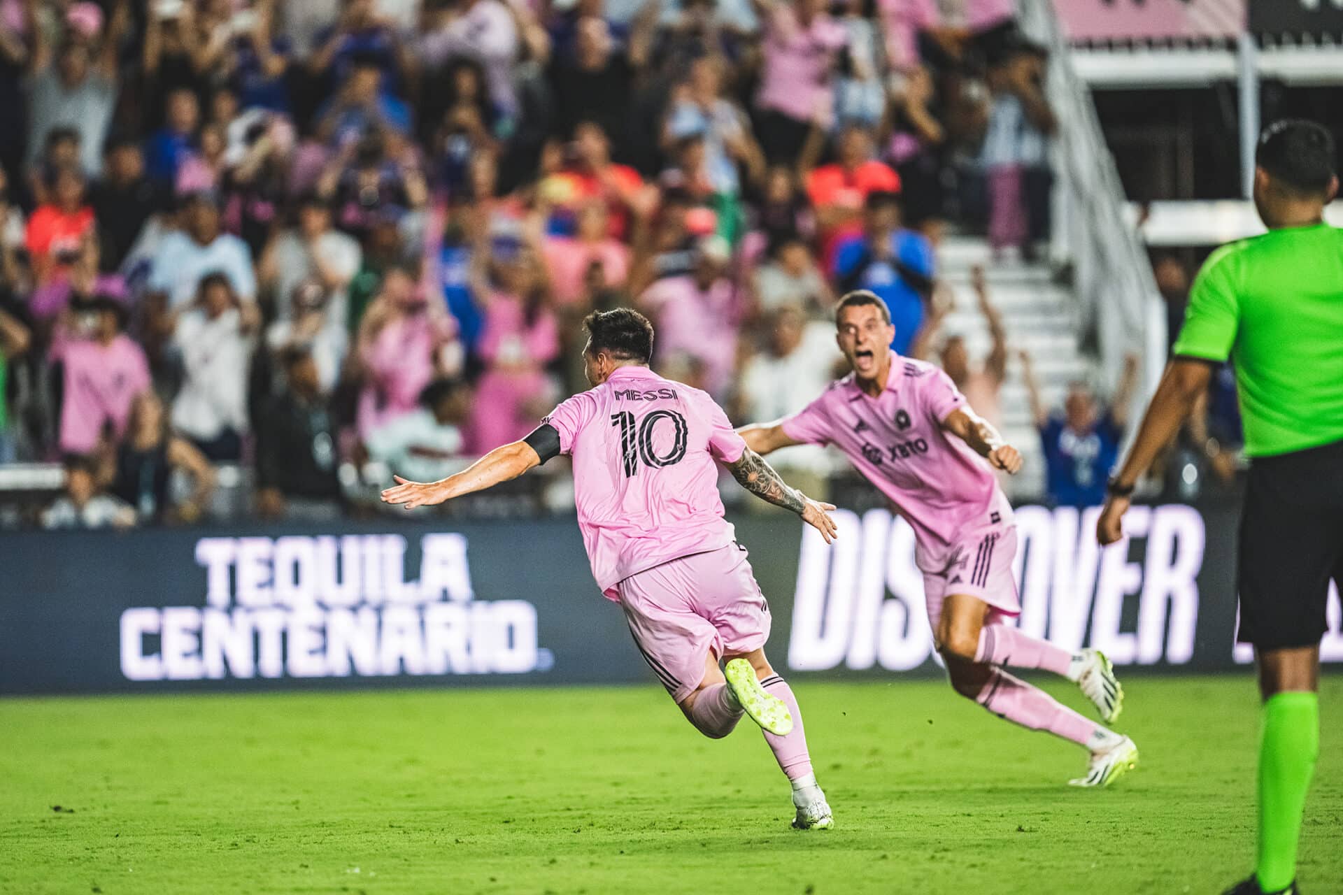 The Magical Debut: Messi’s First Game with Inter Miami CF | SNAP TASTE