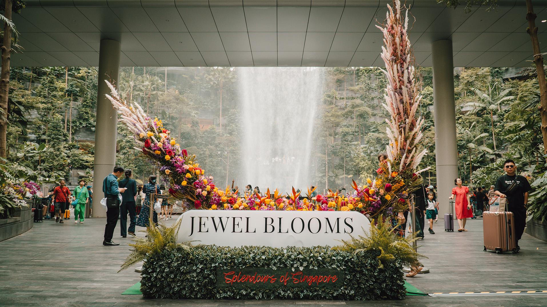 Floral Delights at Jewel Changi Airport’s September Festival | SNAP TASTE
