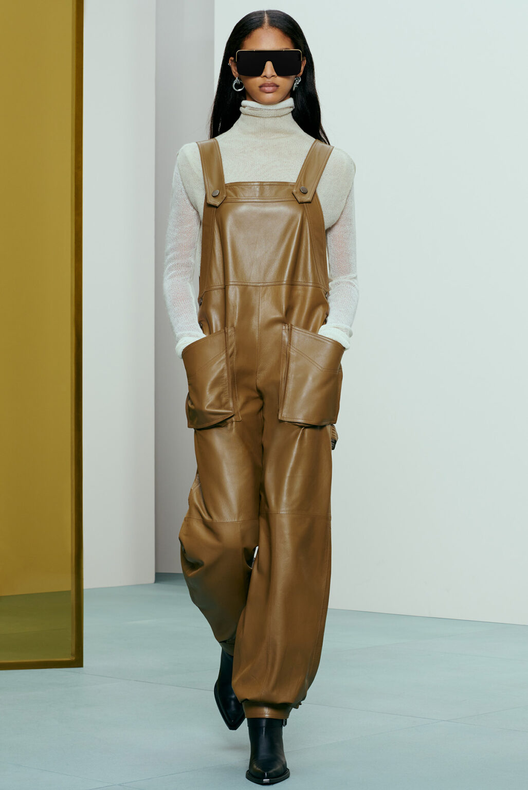 Zara SRPLS Fall/Winter 2023 Collection: A Fusion of Modern Elegance and ...