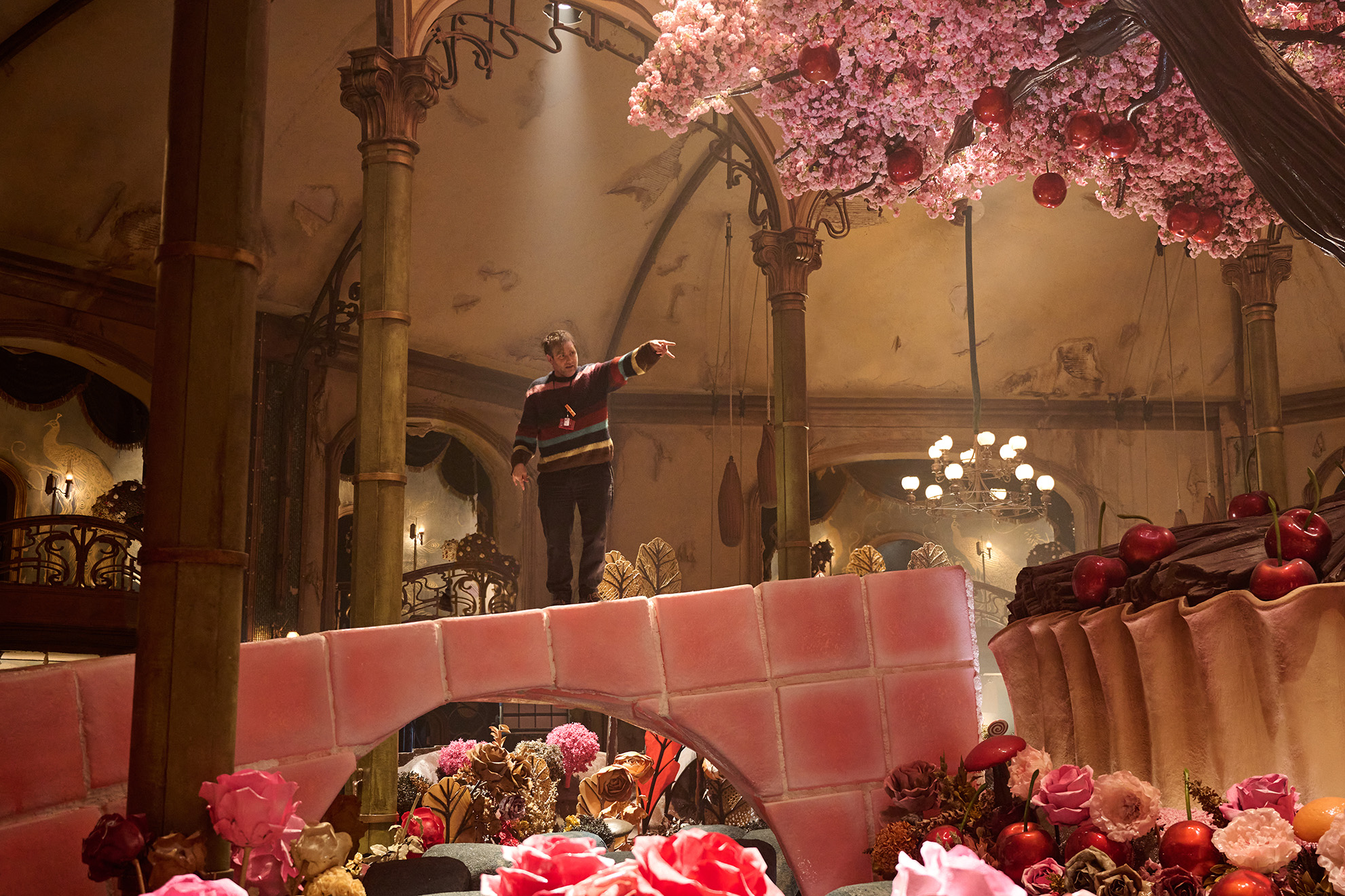 Inside the Chocolate Factory: The Secrets of Willy Wonka’s Production ...