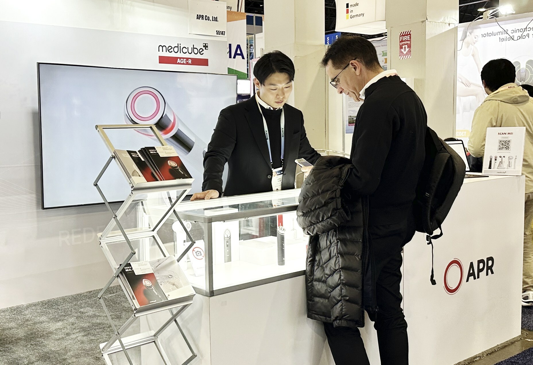 SNAP TASTE | APR Corp. Shines at CES 2024 with Cutting-Edge Beauty Devices