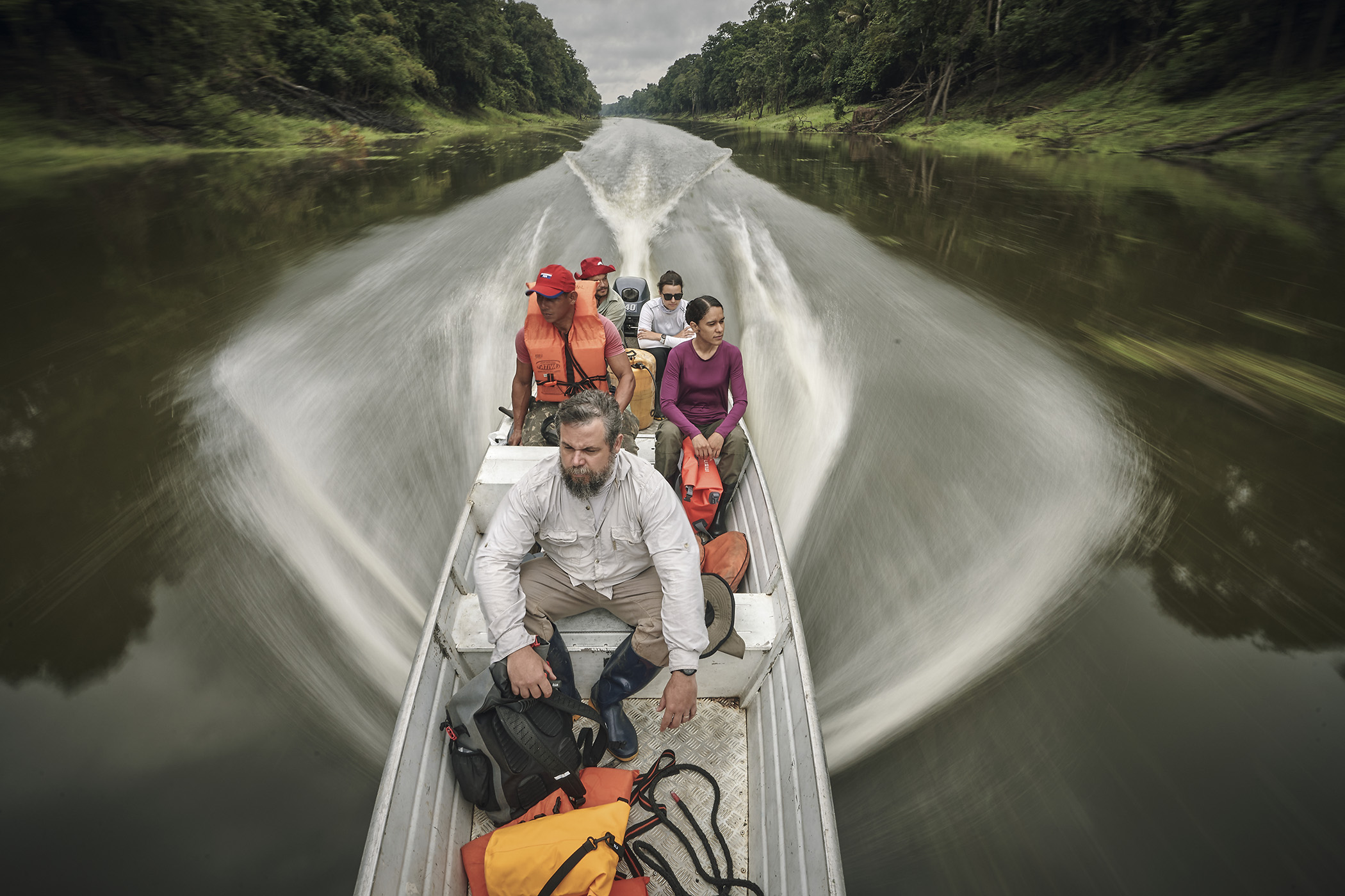 Expedition Amazon: National Geographic’s Visual Tribute to the Amazon ...
